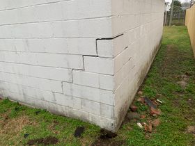 What Wall Cracks Mean: Structural vs. Non-Structural