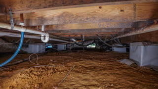 What is a Crawl Space? Everything You Need to Know - AquaGuard ...