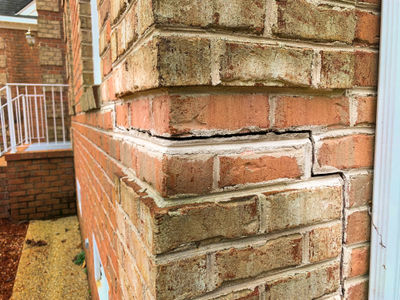 What Wall Cracks Mean: Structural vs. Non-Structural